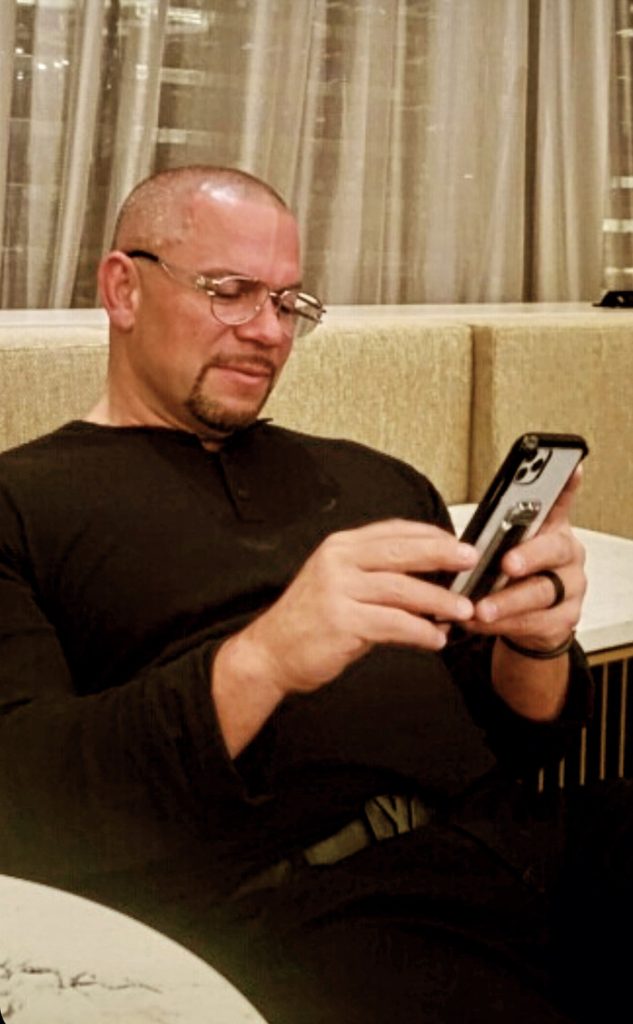 About Chris Patterson – Live Large Coaching